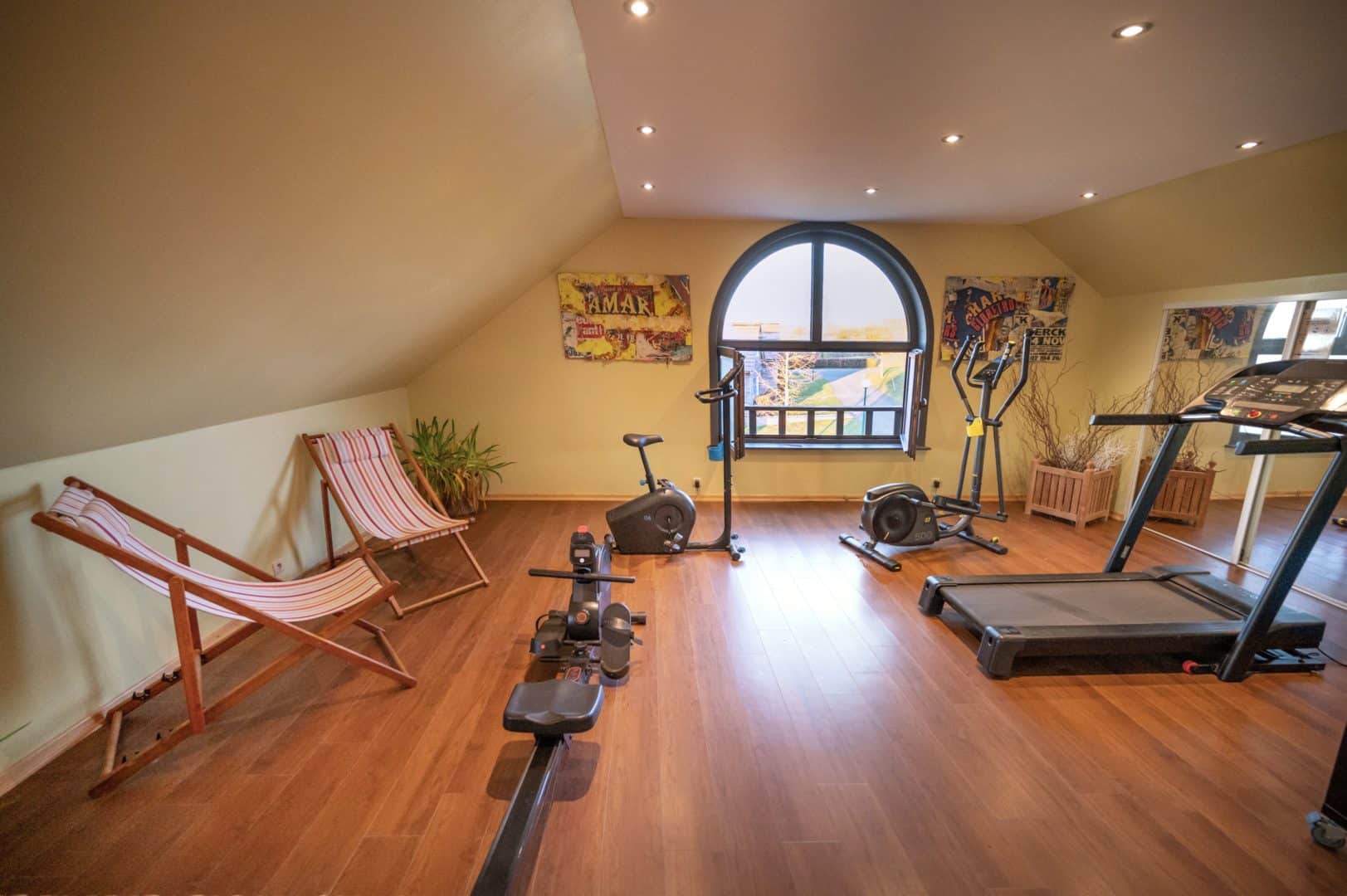 The fitness area - The Domaine du Val